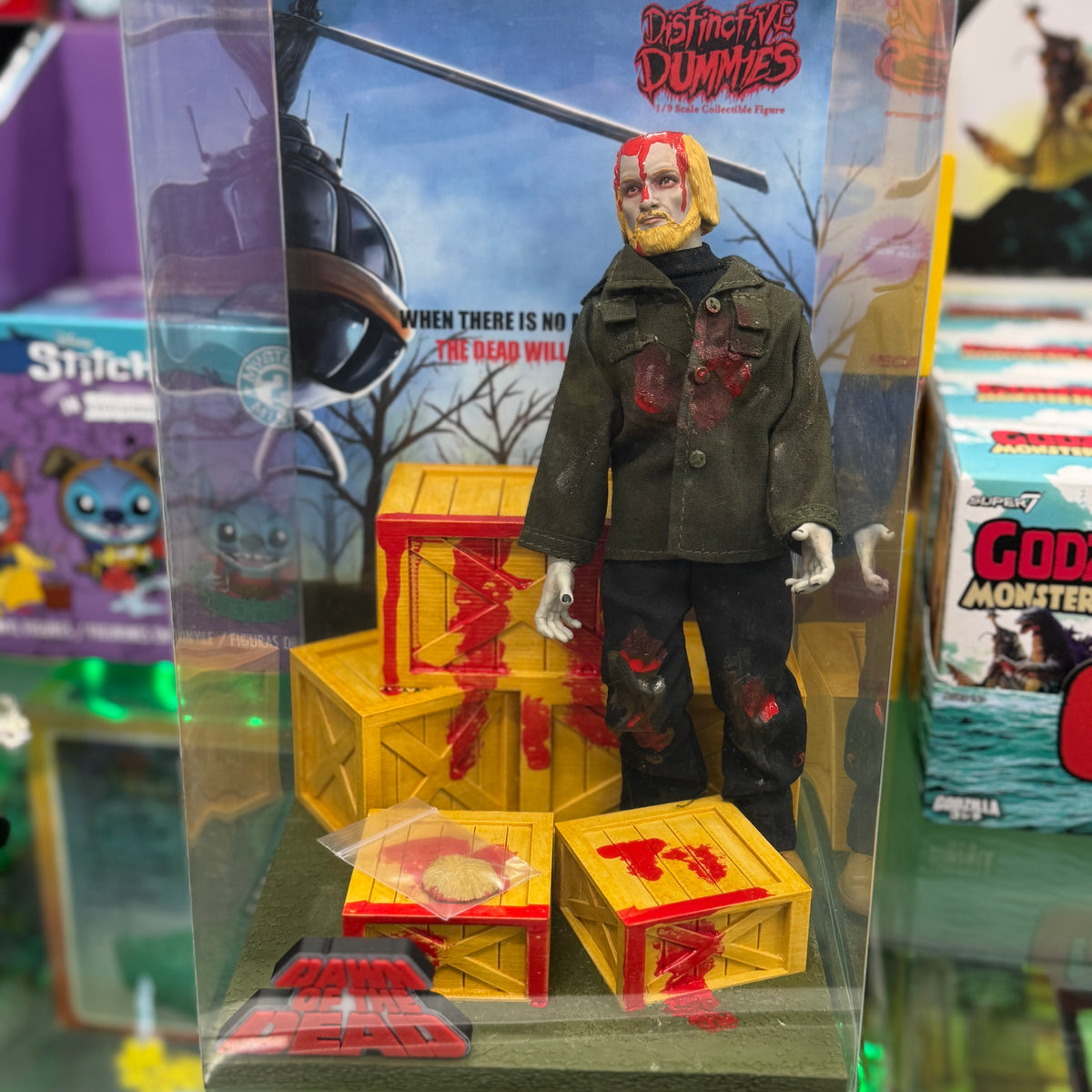 Dawn of the Dead: Helicopter Zombie - 1/9 Scale Figure - Distinctive ...